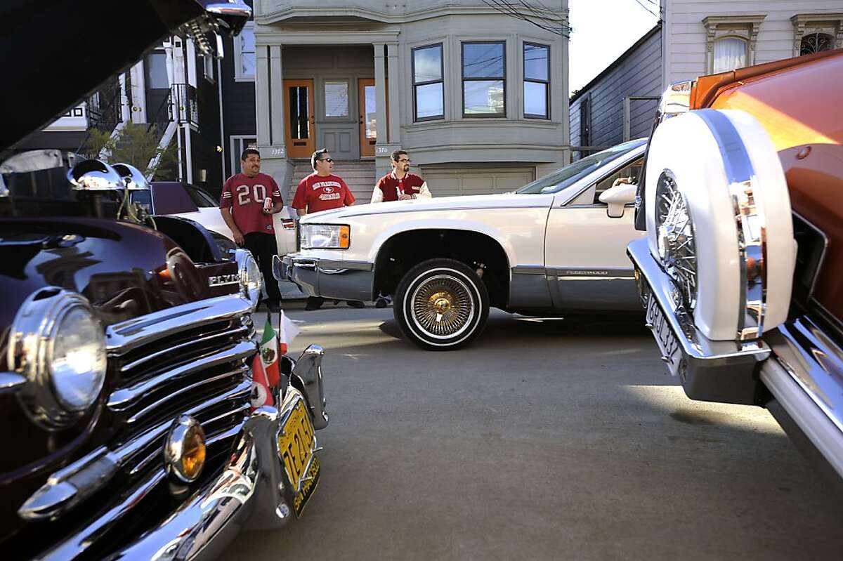 Lowrider parade for 49ers ready to dance