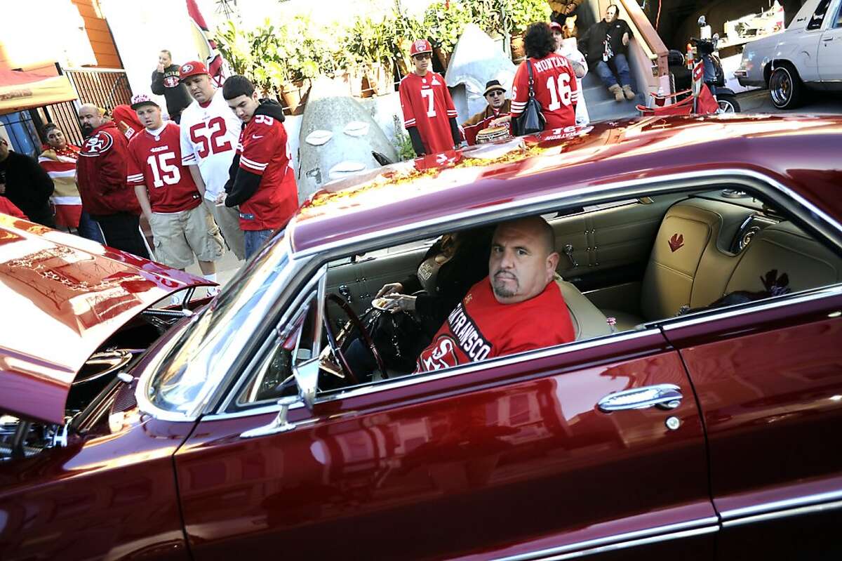 Lowrider parade for 49ers ready to dance