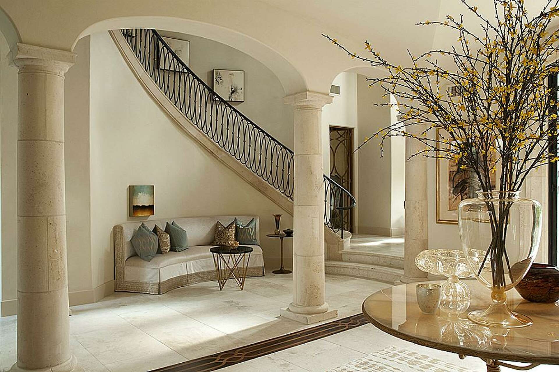 Former Astros star Jeff Bagwell sells his Memorial mansion