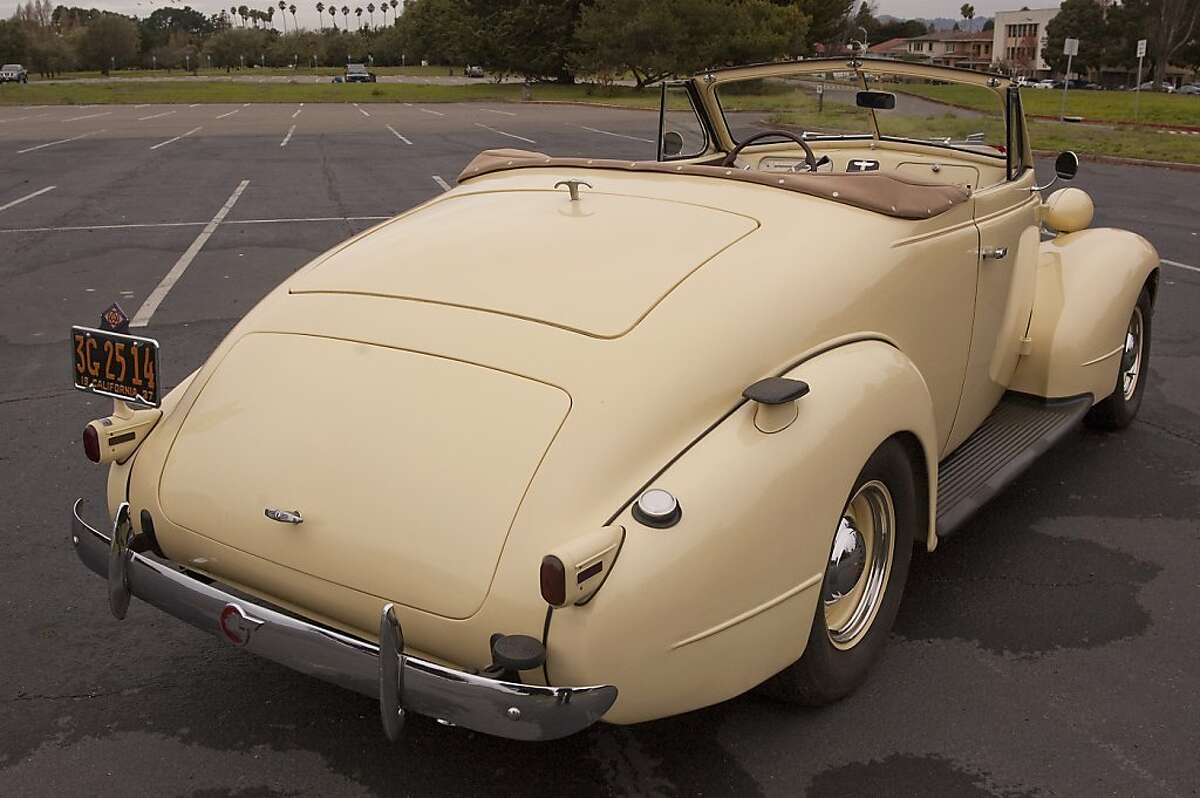 1937 Pontiac Convertible Coupe