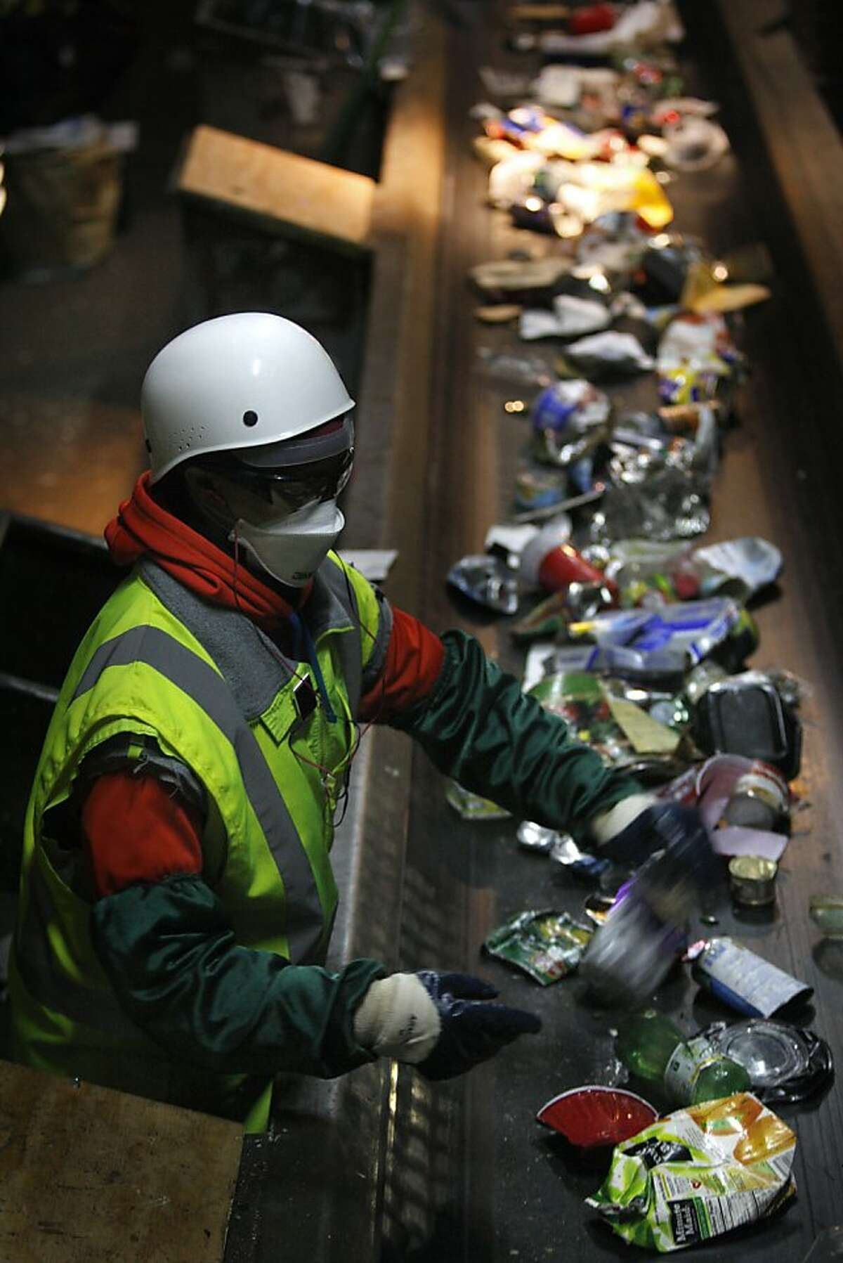 Recology whistle-blower suit reinstated