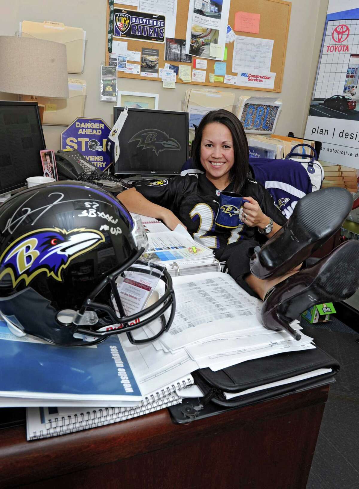 49ers, Ravens getting local cheers