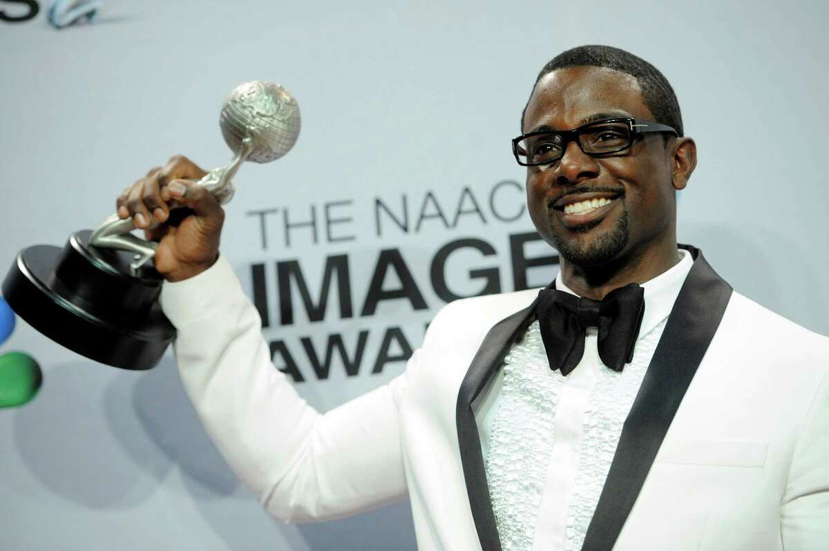 Washington wins 3 trophies at NAACP Image Awards