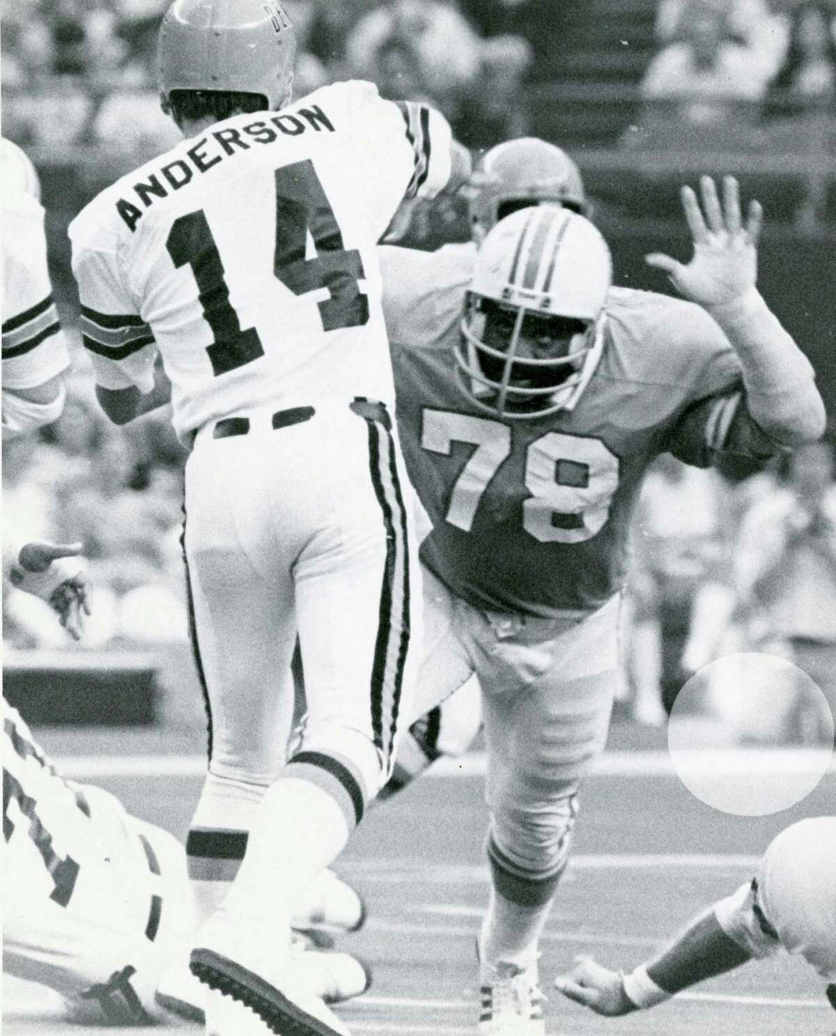 Houston Oilers Hall of Famer Curley Culp announces he has stage 4 cancer