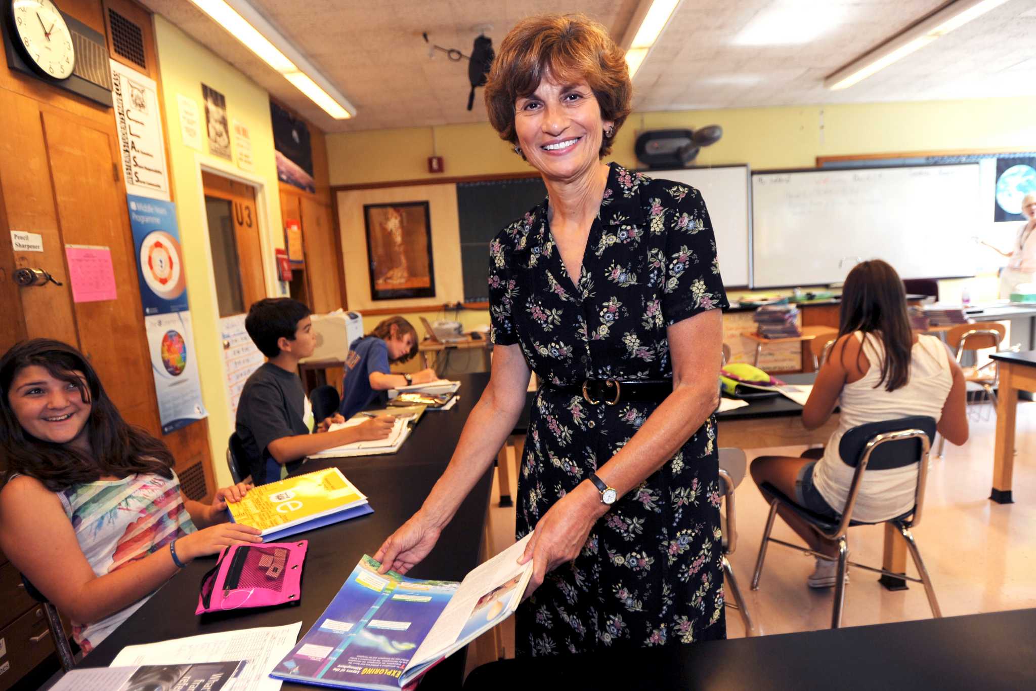 Western MS principal to retire