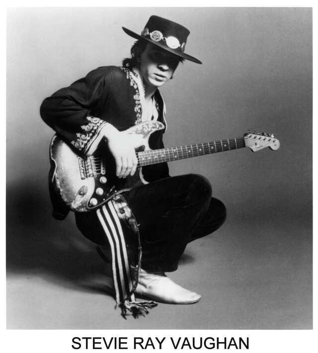 From the archive: Fans, friends lay Stevie Ray to rest