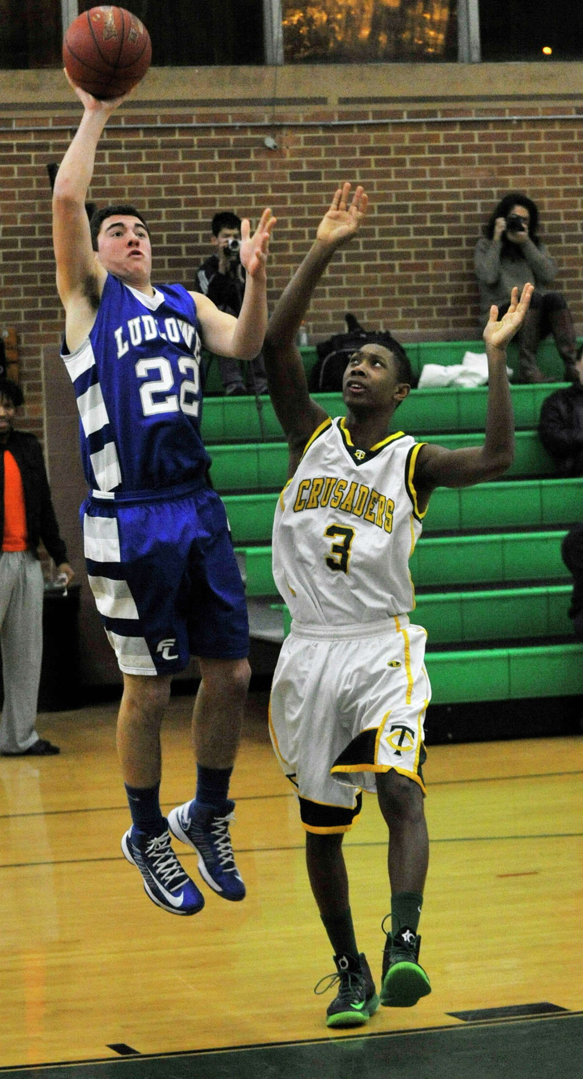 Trinity Catholic boys beat Ludlowe