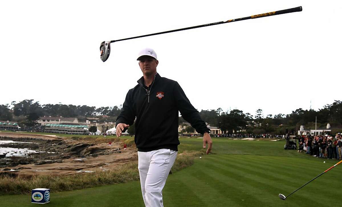 Charity golf amid a Super Bowl hangover