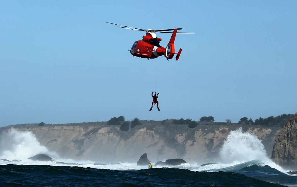 Coast Guard rescue drills in Half Moon Bay