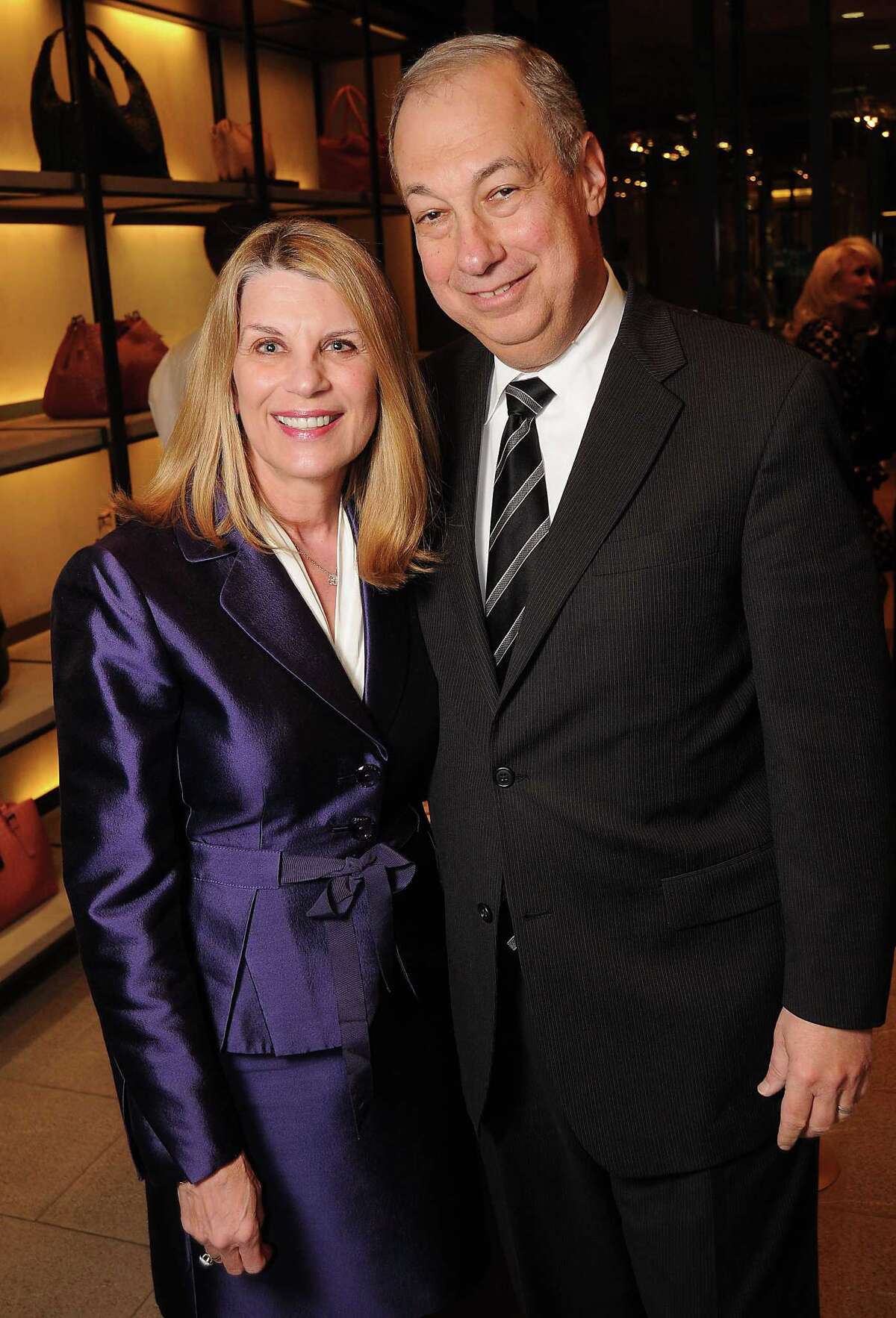 Phoebe Tudor and Bottega Veneta Host Cocktails for the Houston Symphony ...