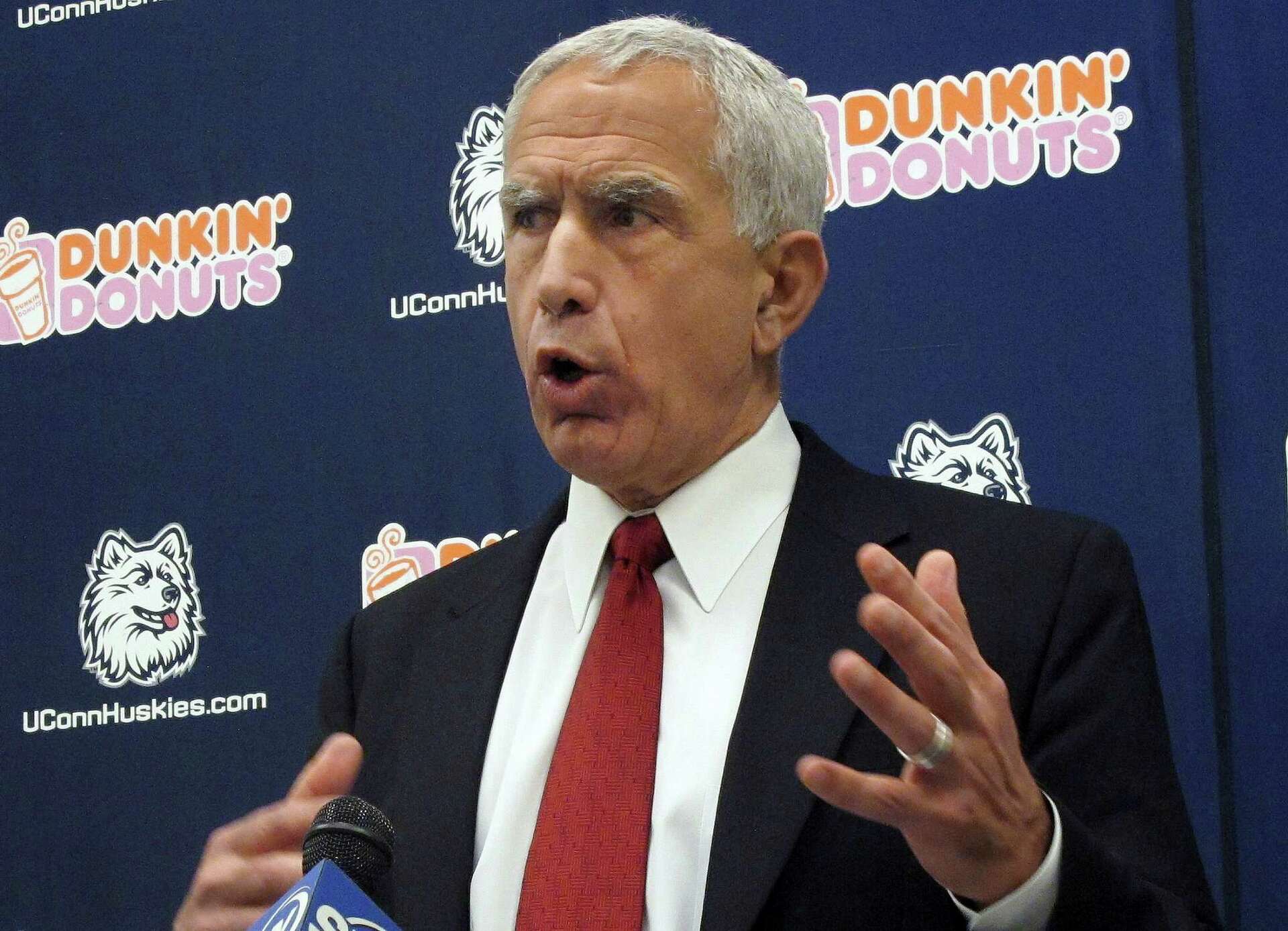 UConn's top booster on Pasqualoni firing: I told you so