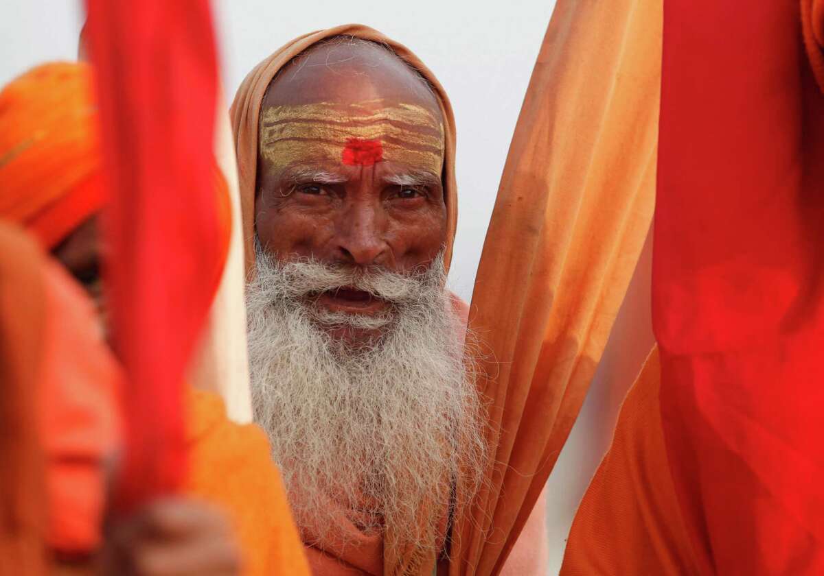 30 awesome photos of Hindu pilgrims in India