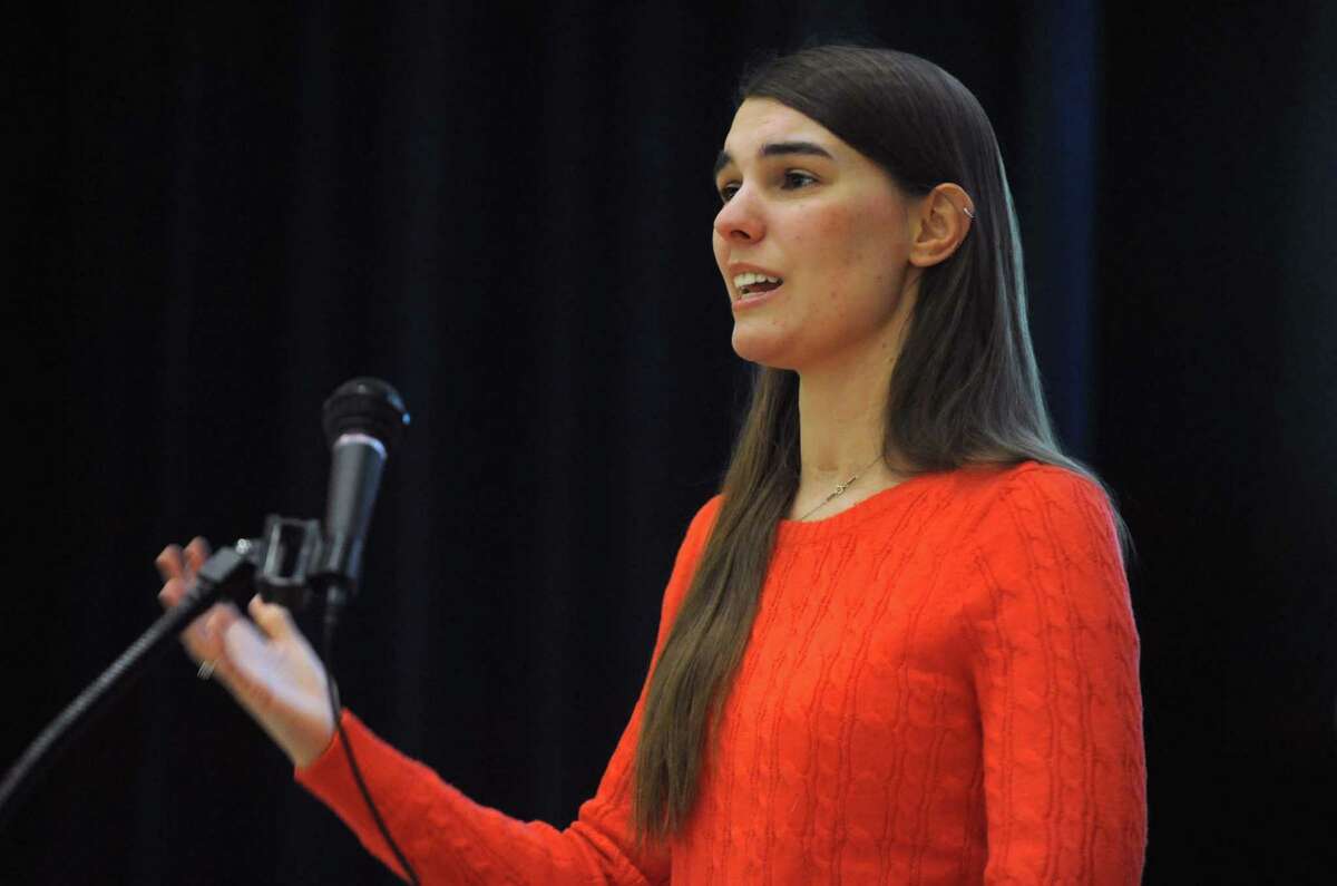 Photos: Paying heed to driving