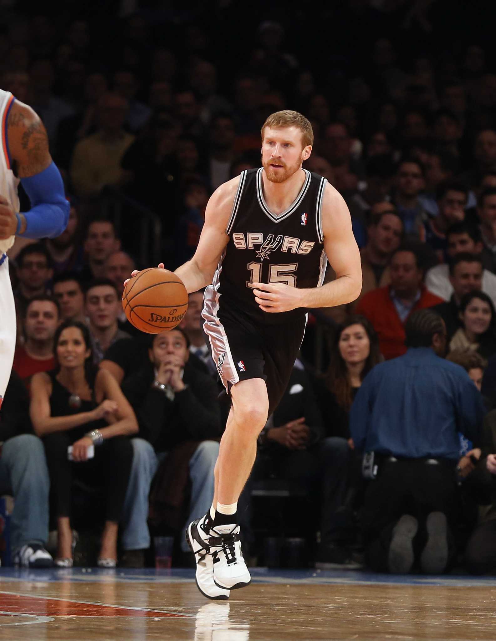 Happy Bonner given 3-point contest berth