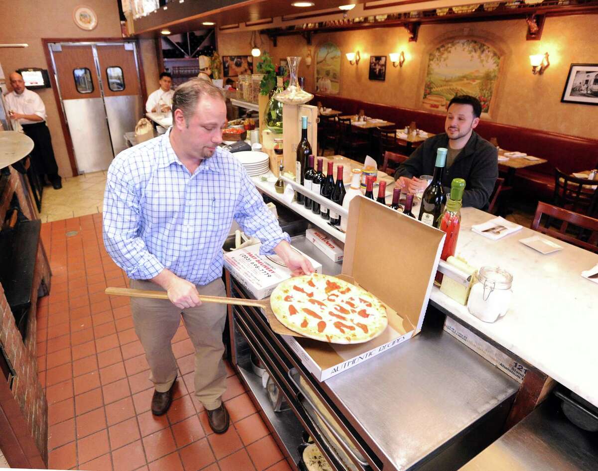 Greenwich blizzard vignettes: How does a UPS truck handle in the snow?