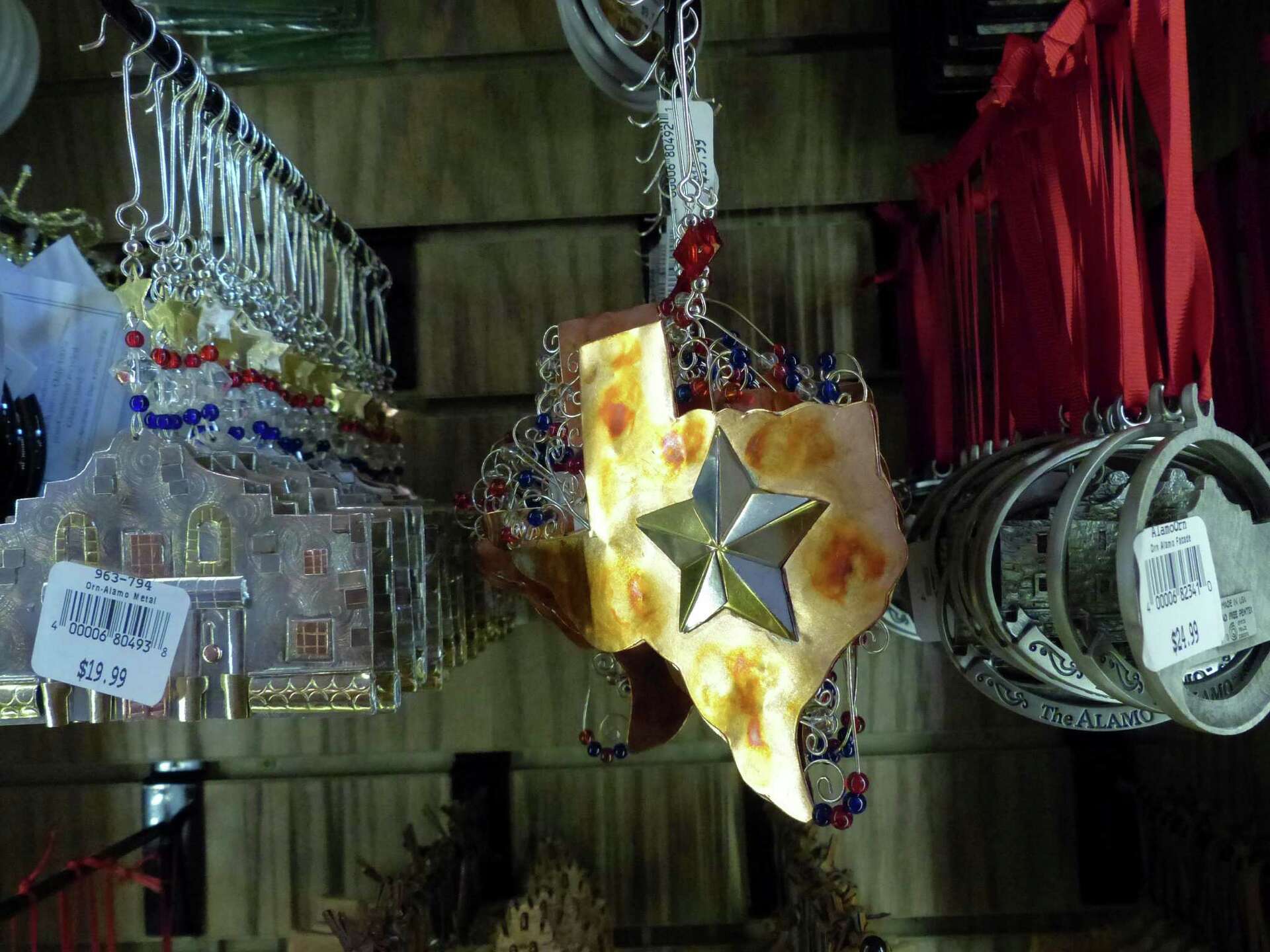 Renewed Alamo Gift Shop reopens