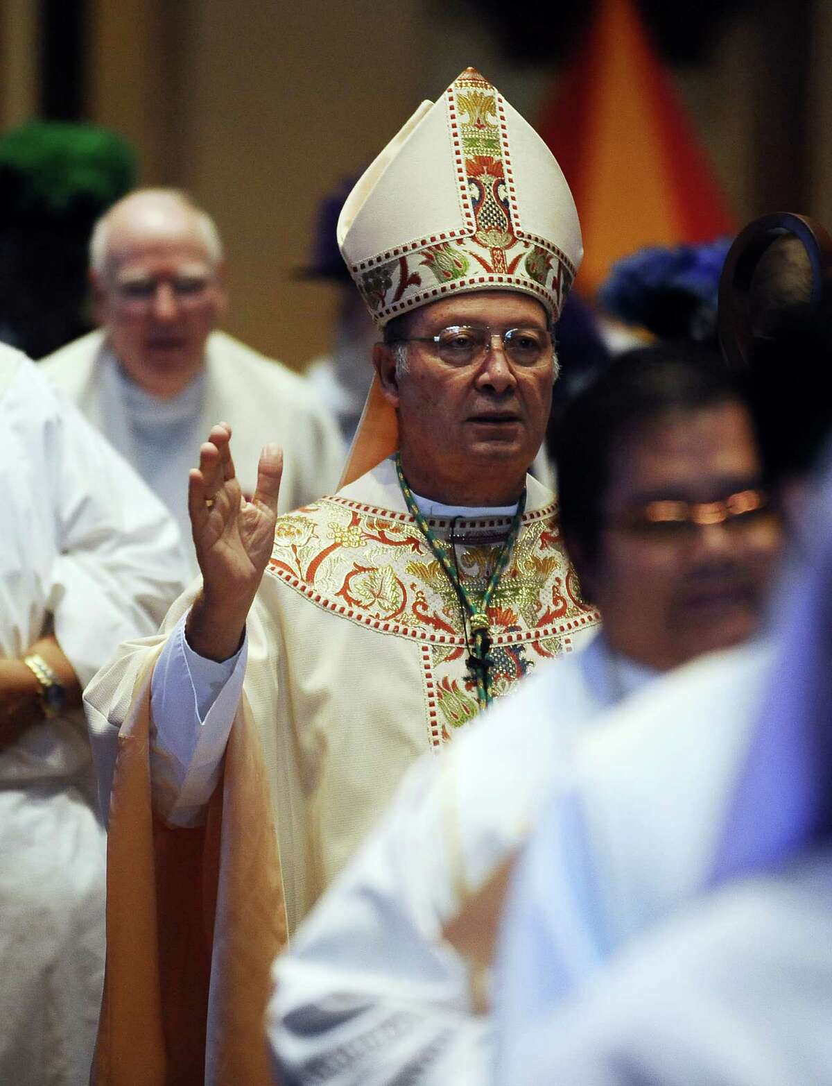 Bishop Guillory marks silver anniversary