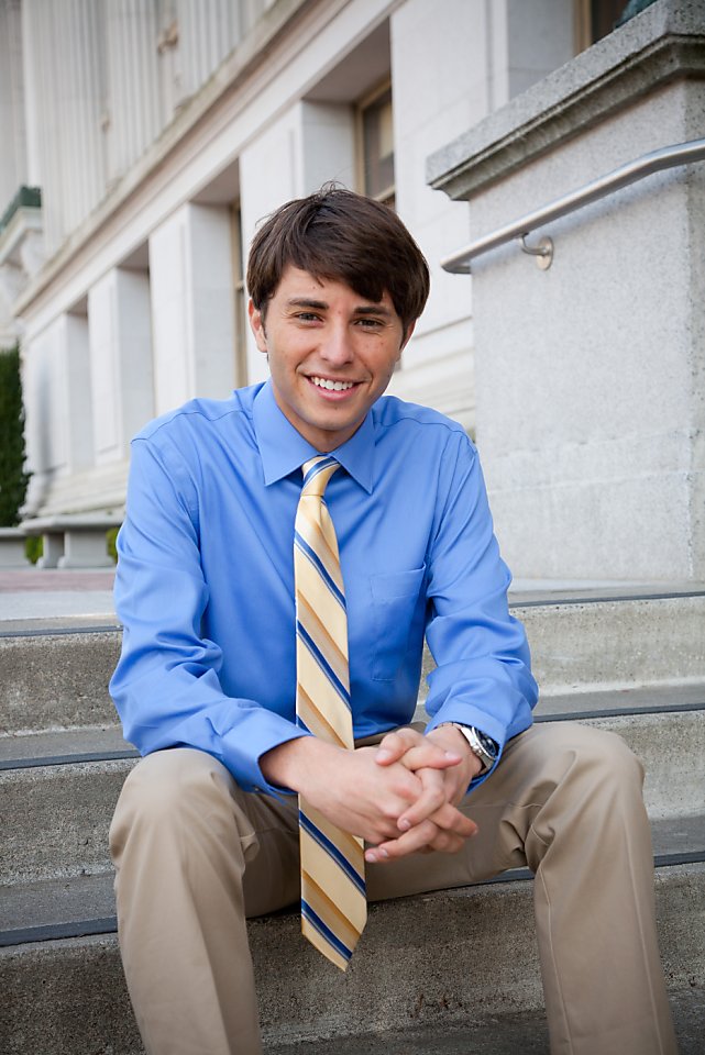 Nicholas Castle, teacher in China, dies