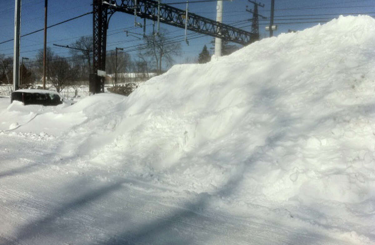 Snow-dazed in Fairfield, fallout from the big snowfall