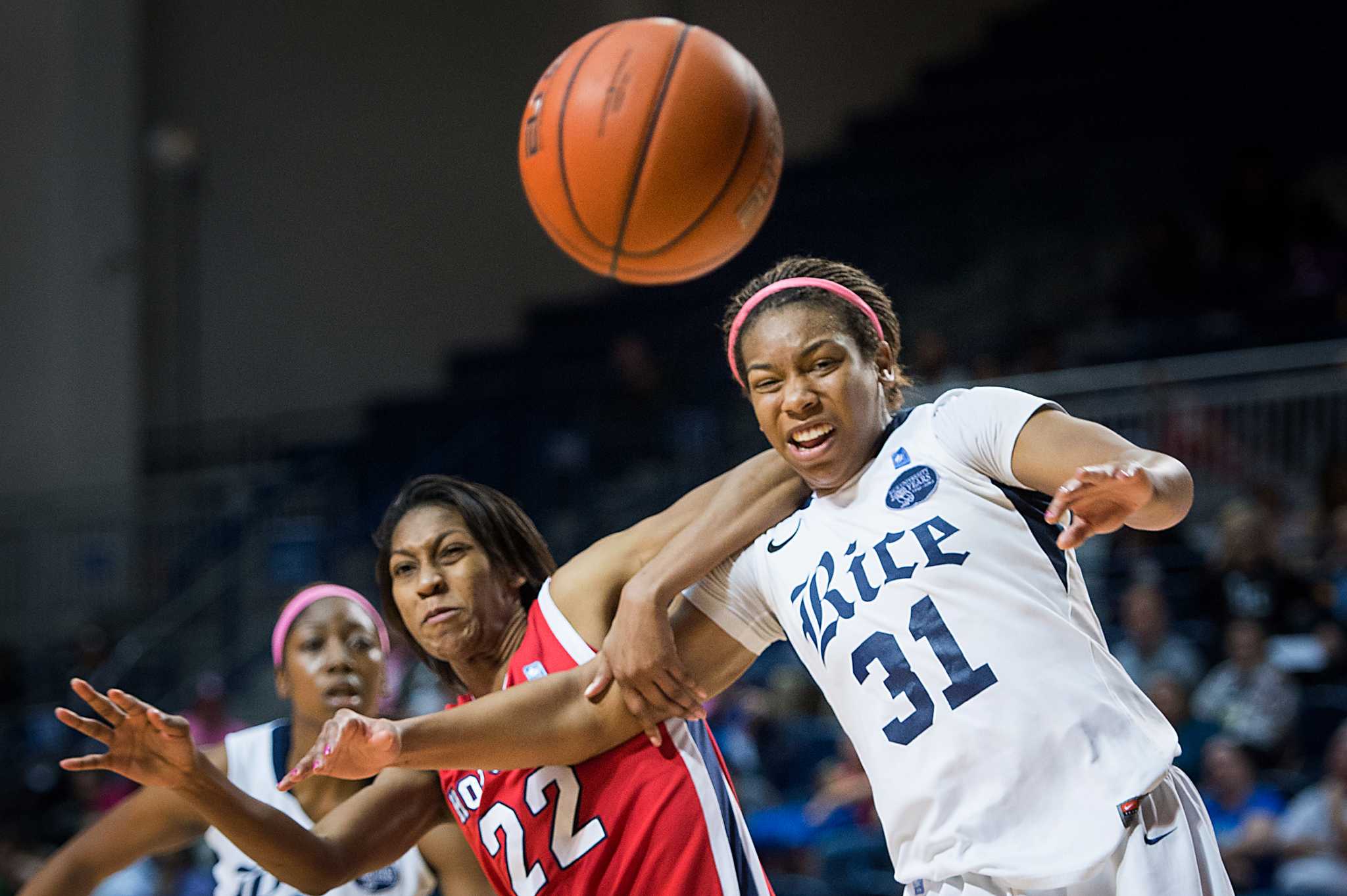 Houston rallies to top Rice women