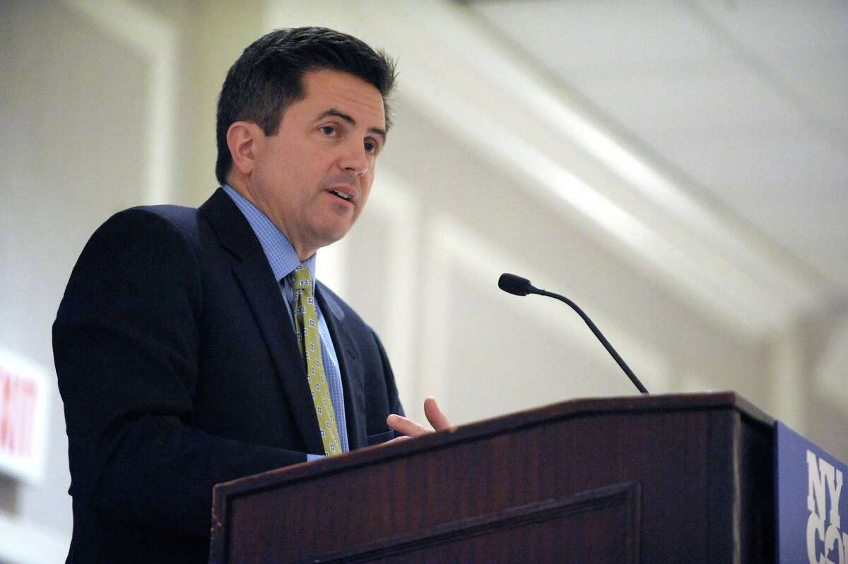 Mayors focus on aid change