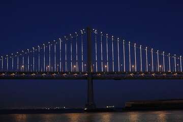 'Bay Lights' dazzles, but symbolism dim