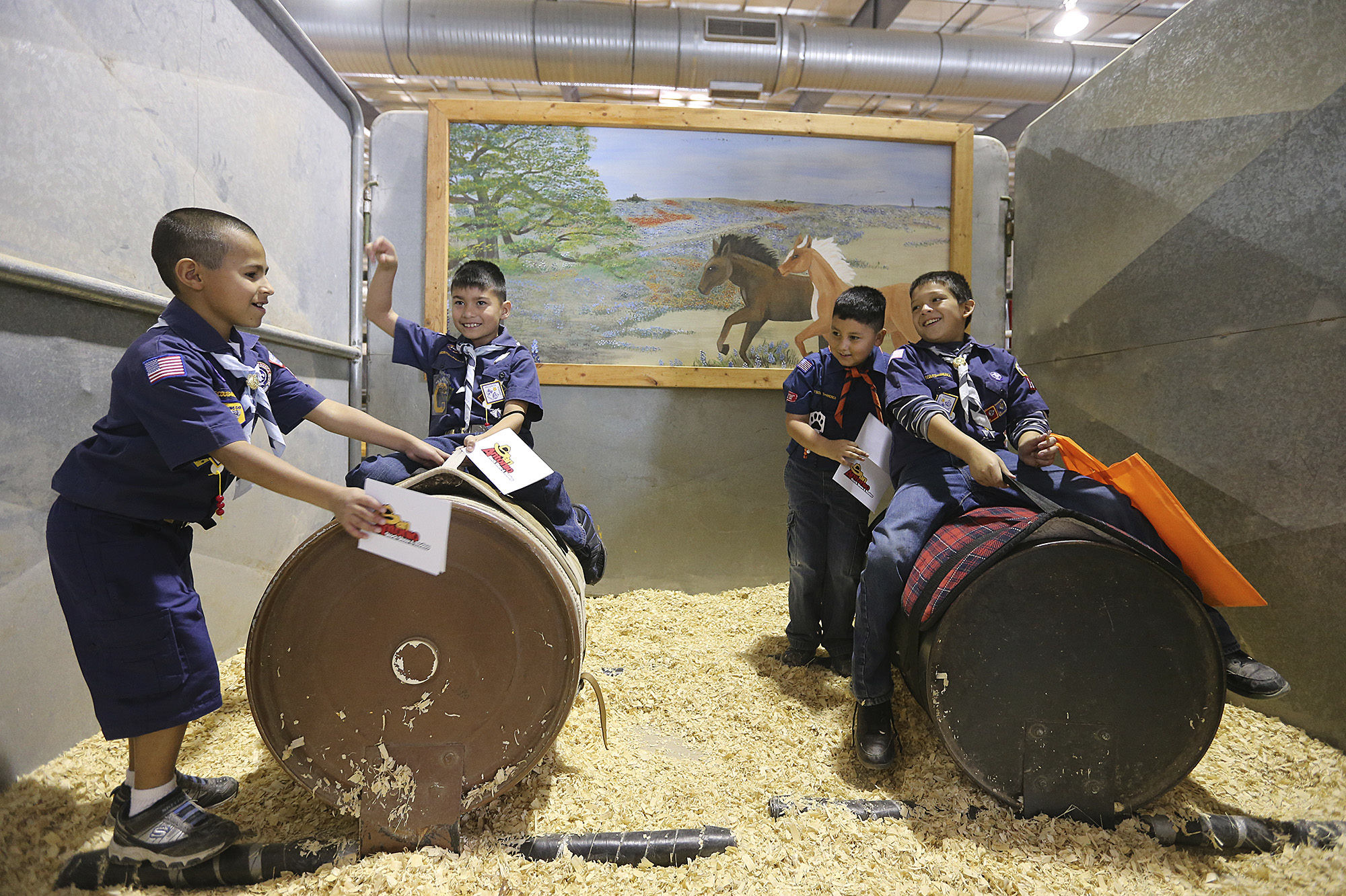 Scavenger hunt draws scouts to rodeo