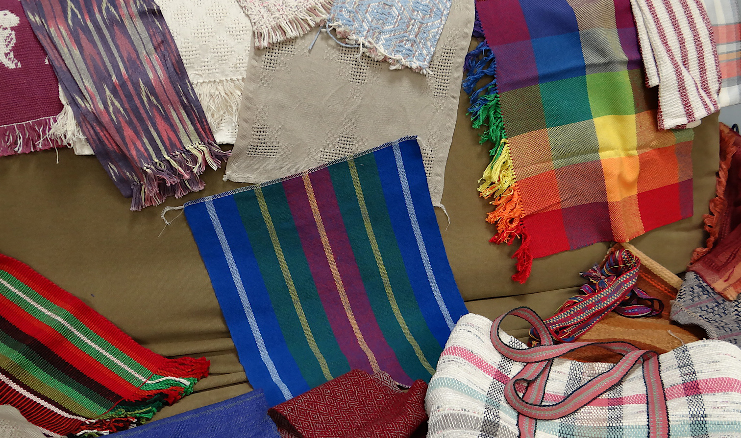 Quite a yarn: Handweavers unspool craft's traditions at library program