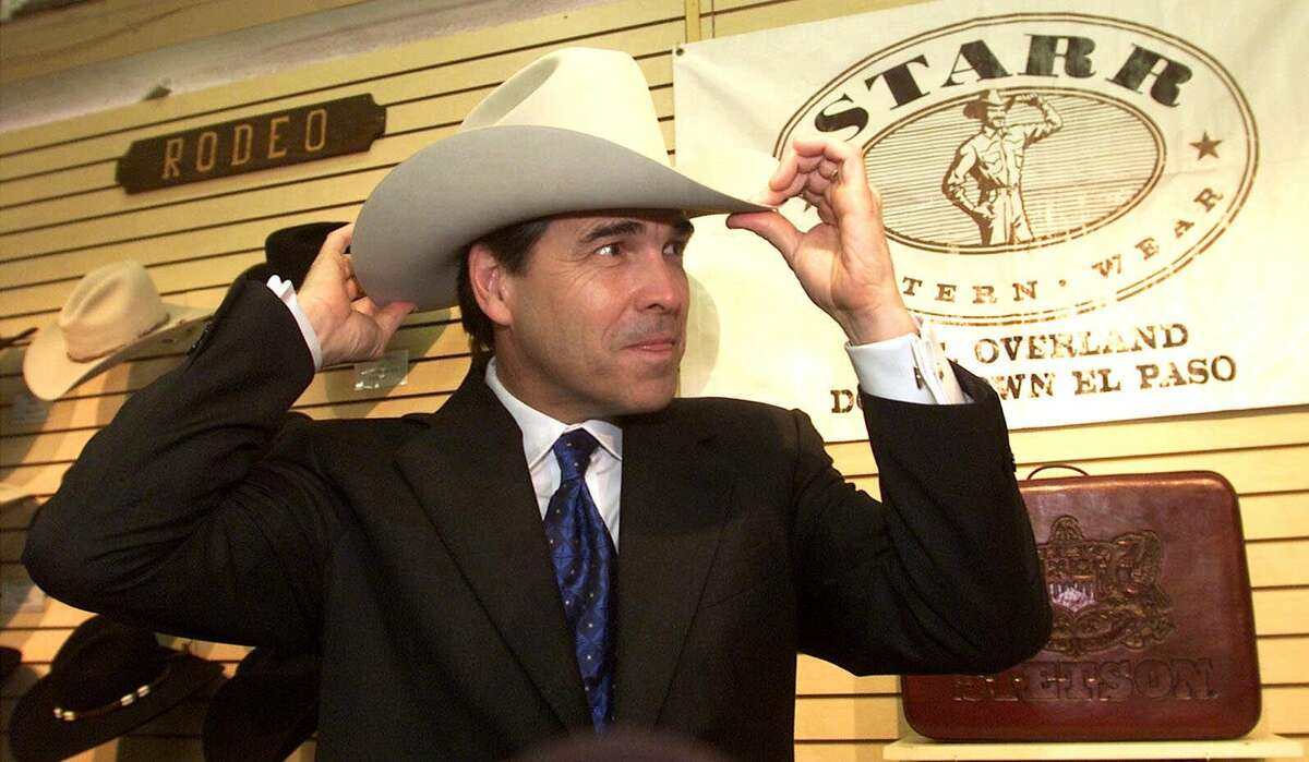 Perry in San Francisco trying to pull business to Texas