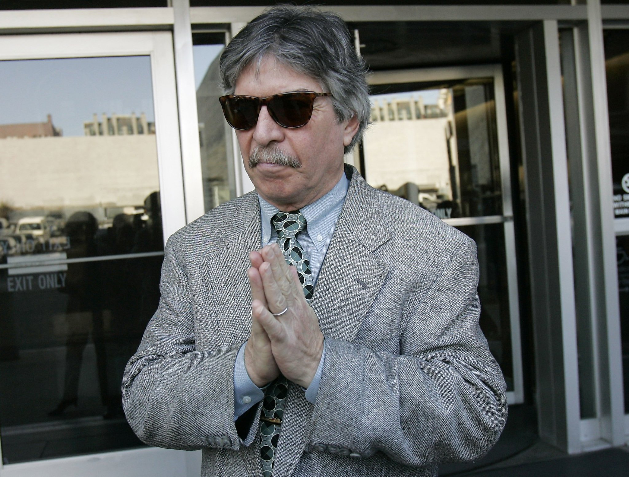 Cosco Busan pilot sues to return to bay