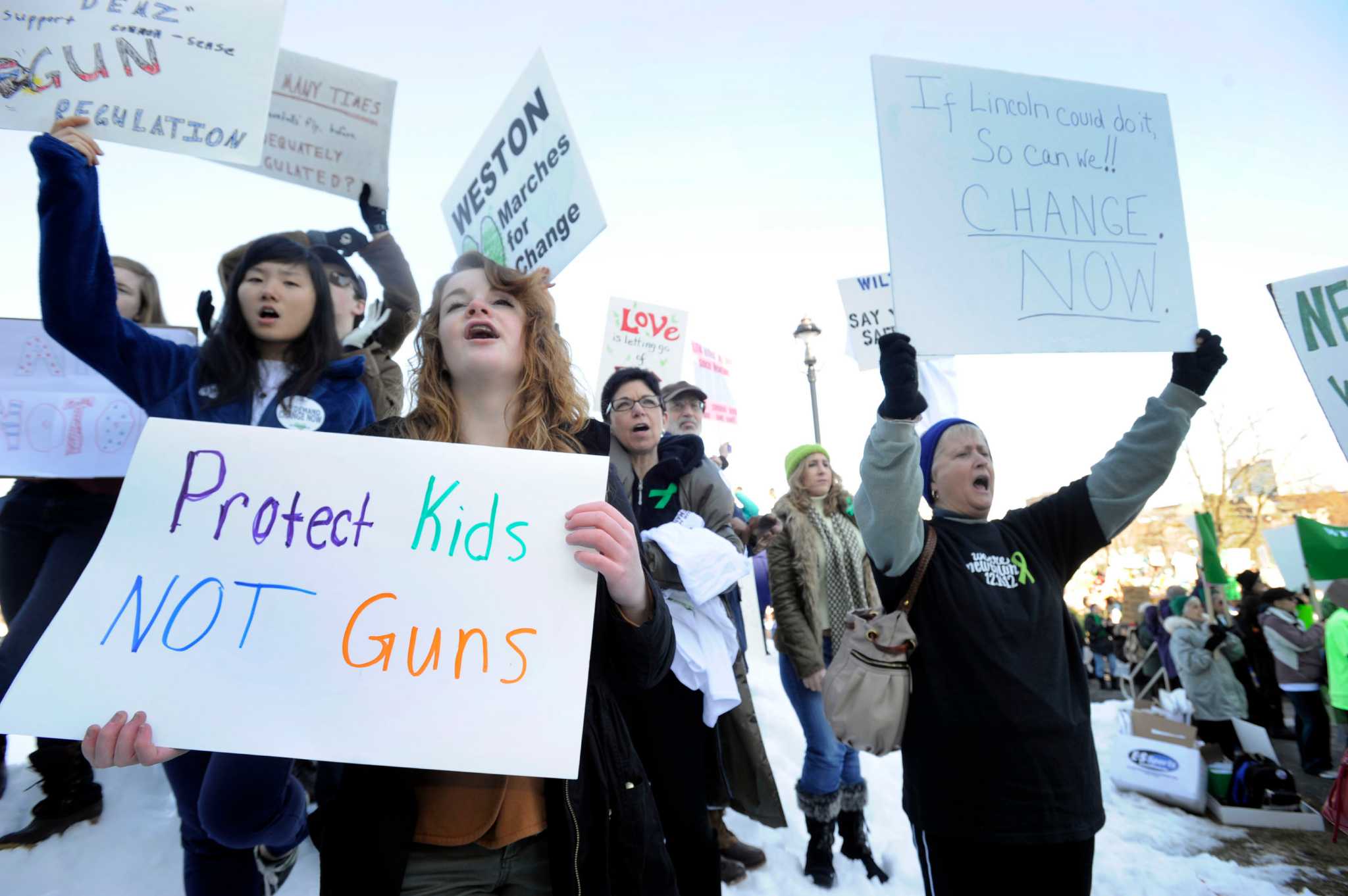 Hundreds rally at Capitol for stricter gun control