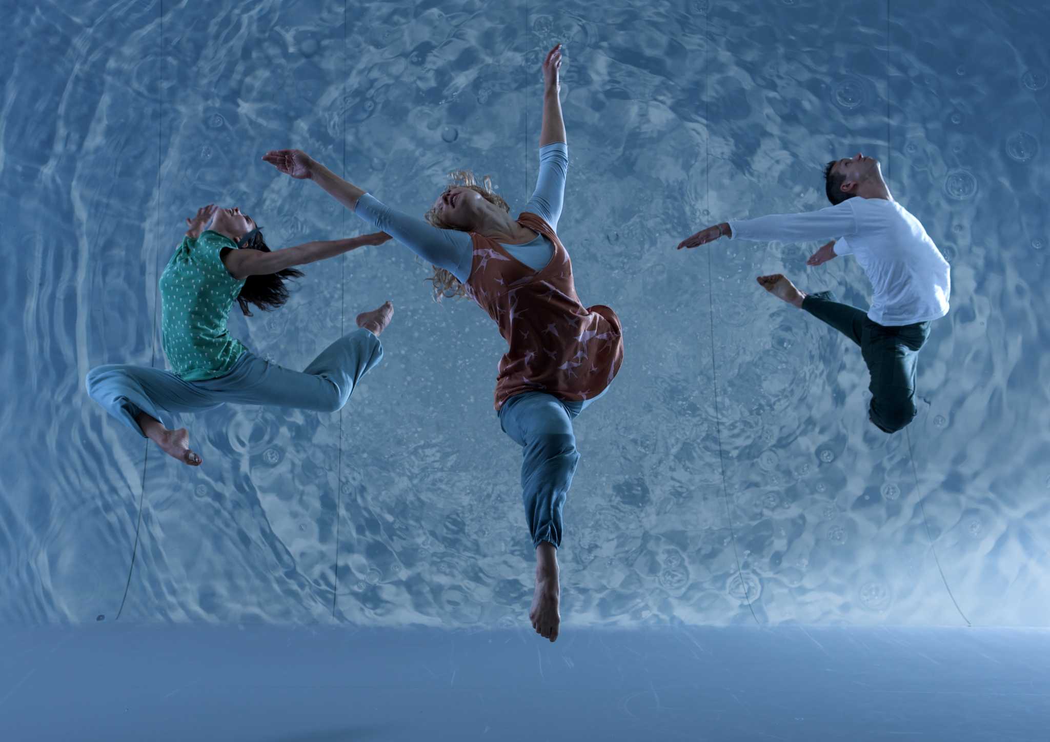 Water on tap in Motionhouse's 'Scattered'