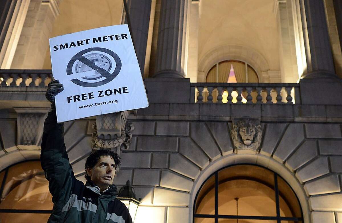 SmartMeter foes don't want spy probe closed