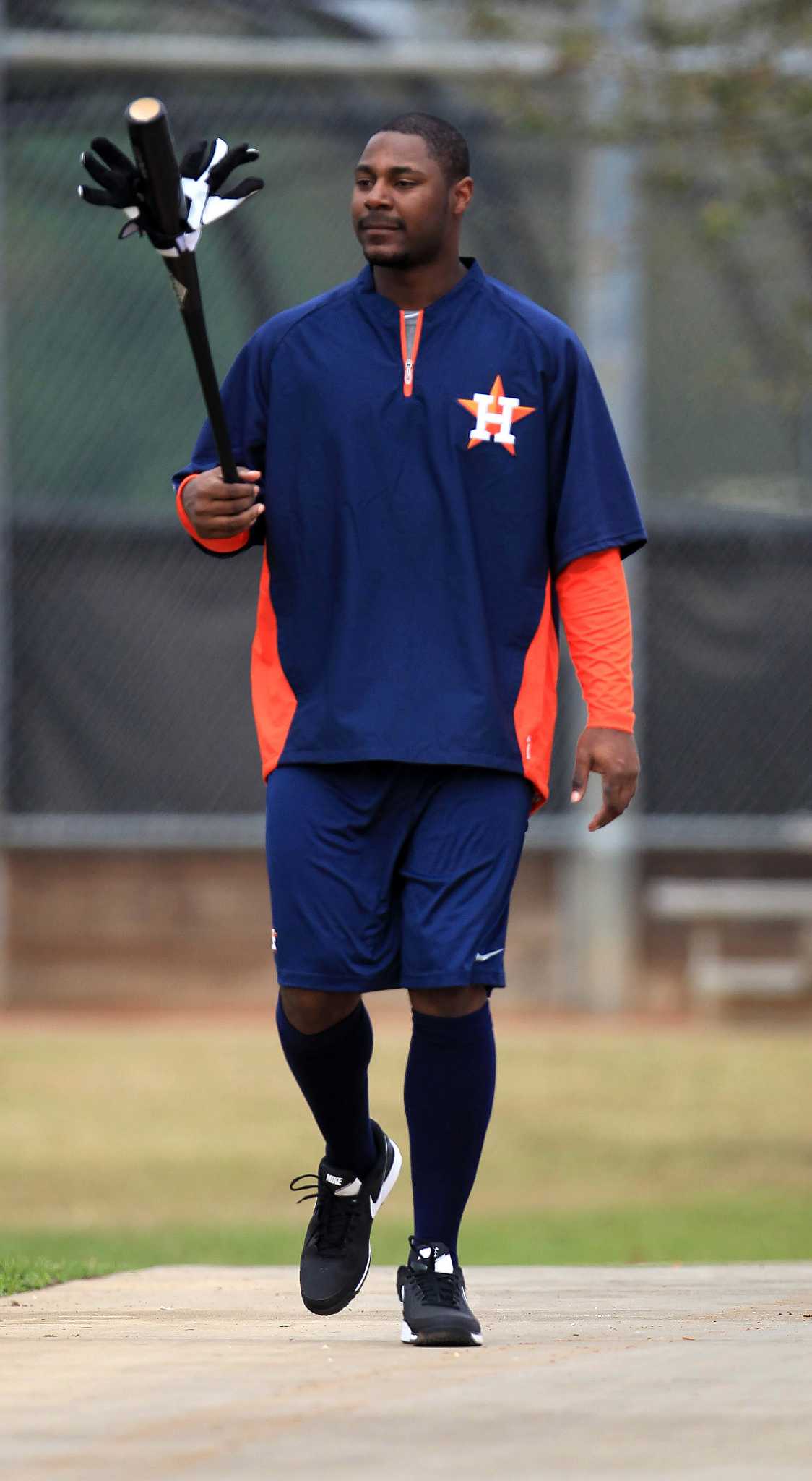 Astros report: Carter could see time in outfield