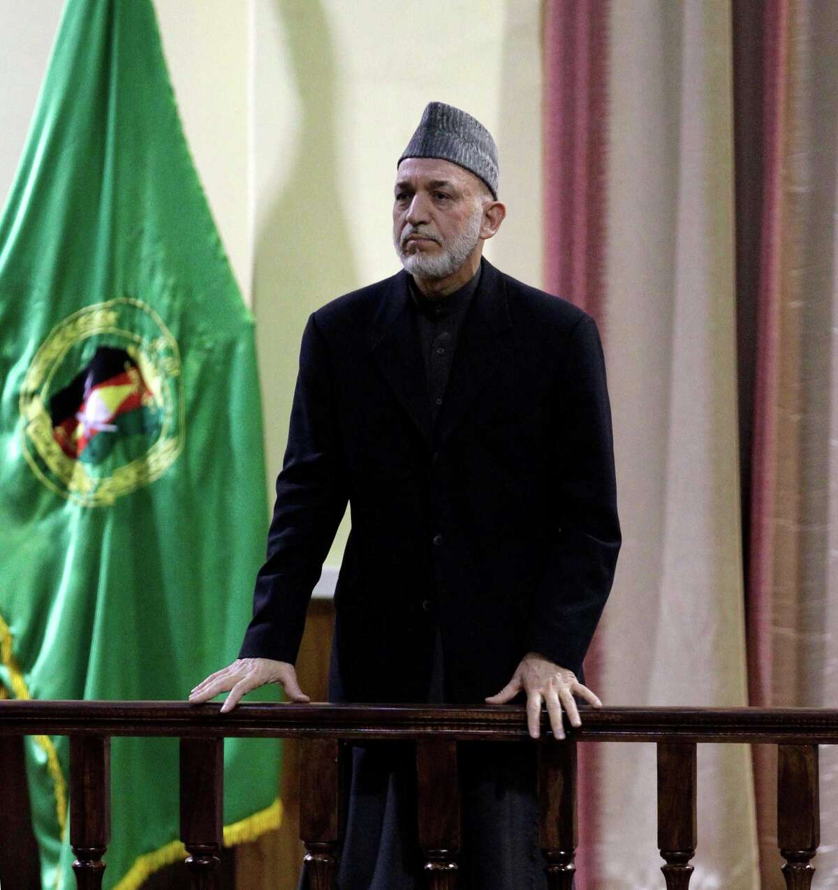 Karzai set to ban foreign airstrikes