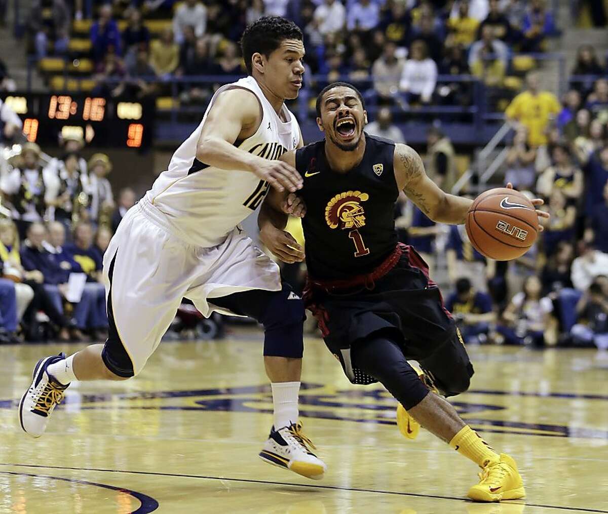 Cal rallies from 15 down to top USC