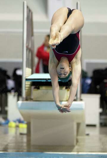 Olympic hopeful Cook puts injury behind her, dives back in to sport ...