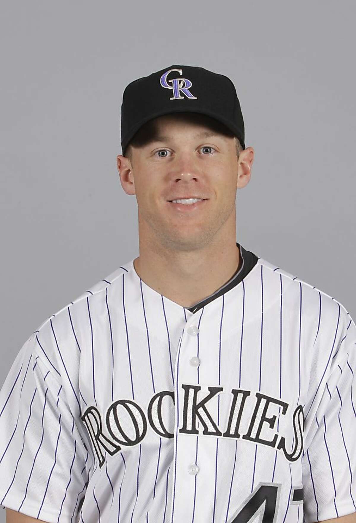 Reliever Ekstrom happy for shot with A's