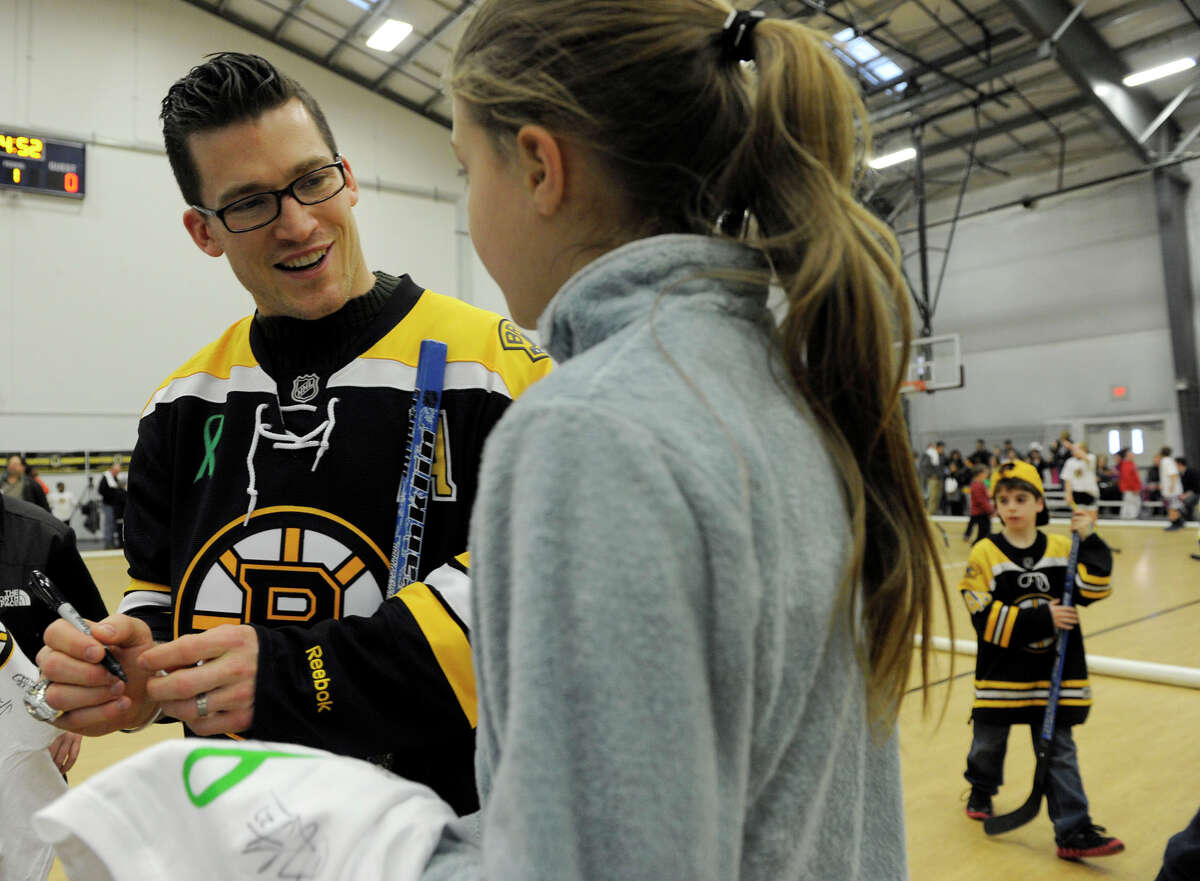 Boston Bruins bring smiles to Newtown