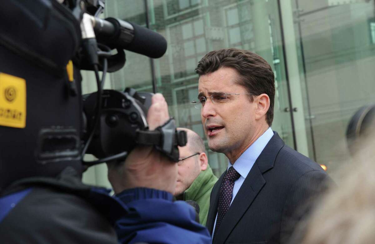 News anchor denies domestic dispute charges in Darien