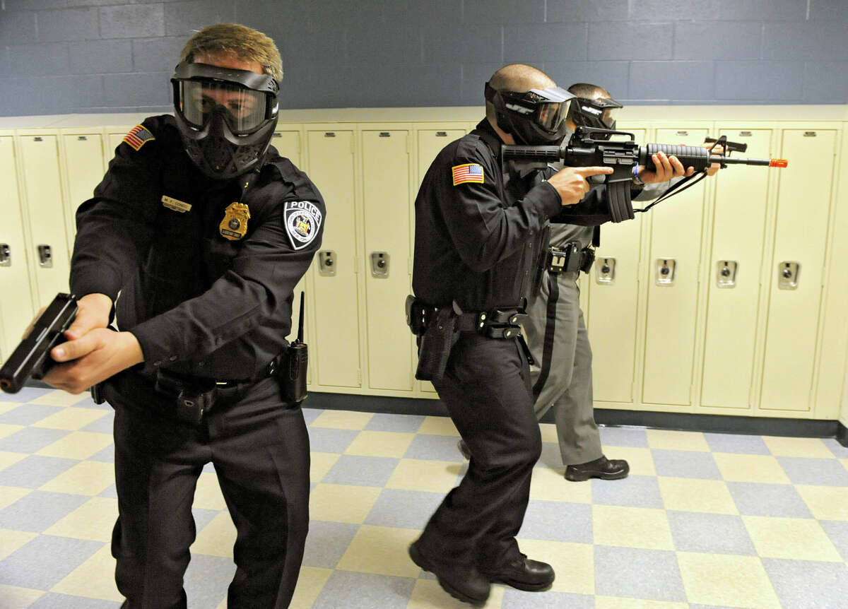 "Active shooter" training class