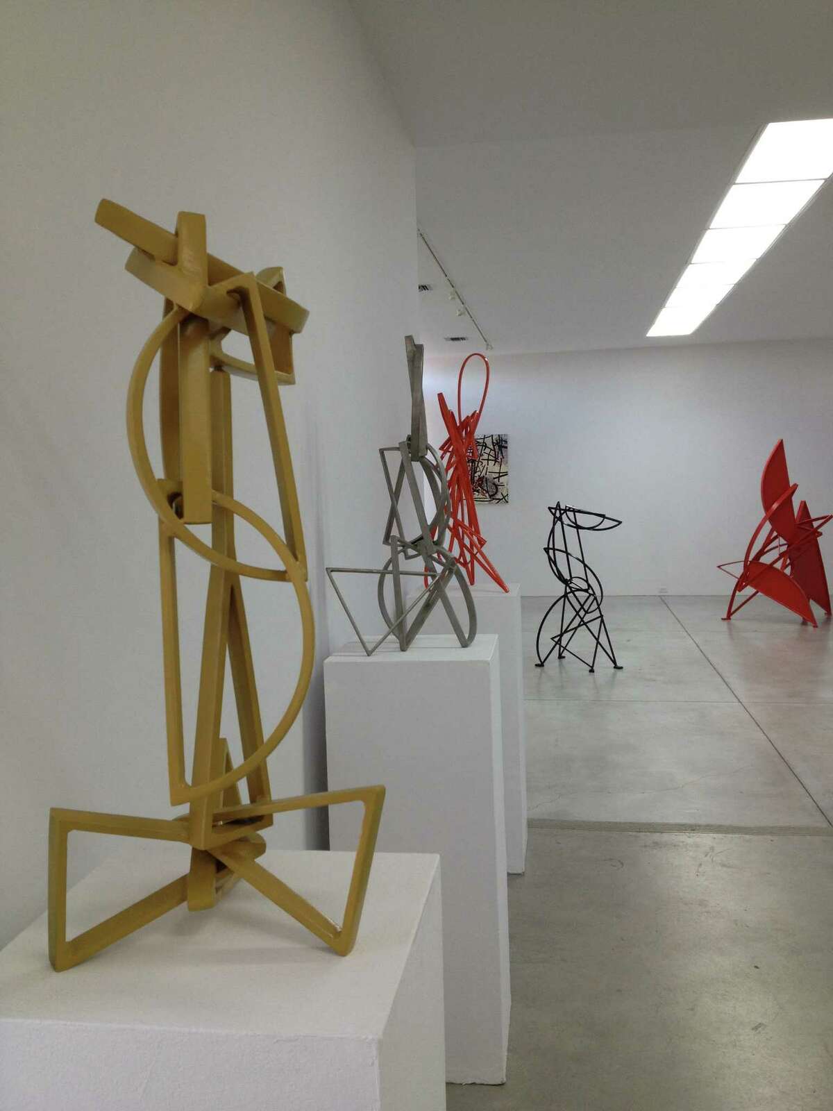 Paintings expand meaning of sculptures by Whitney and Goode