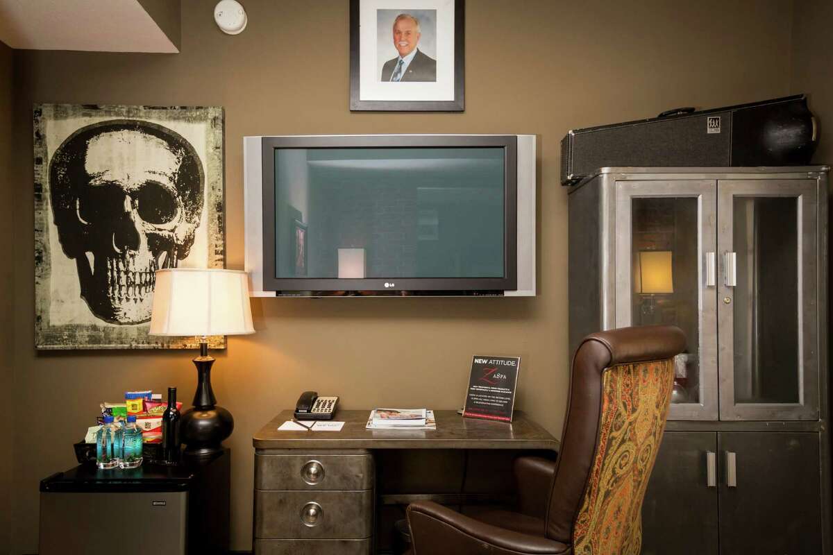 The story behind ZaZa's 'goth dungeon closet'