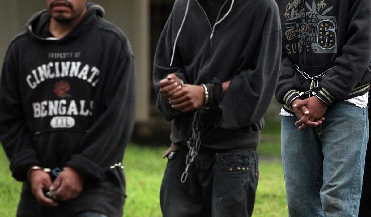 Illegal immigrants busted at SE Houston house