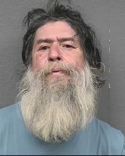 Suspect accused of fatally beating man with bat near downtown