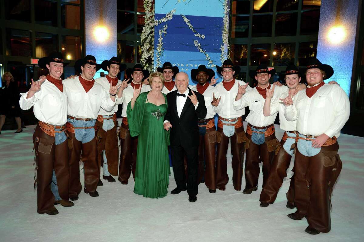 Blanton Museum celebrates golden-year gala