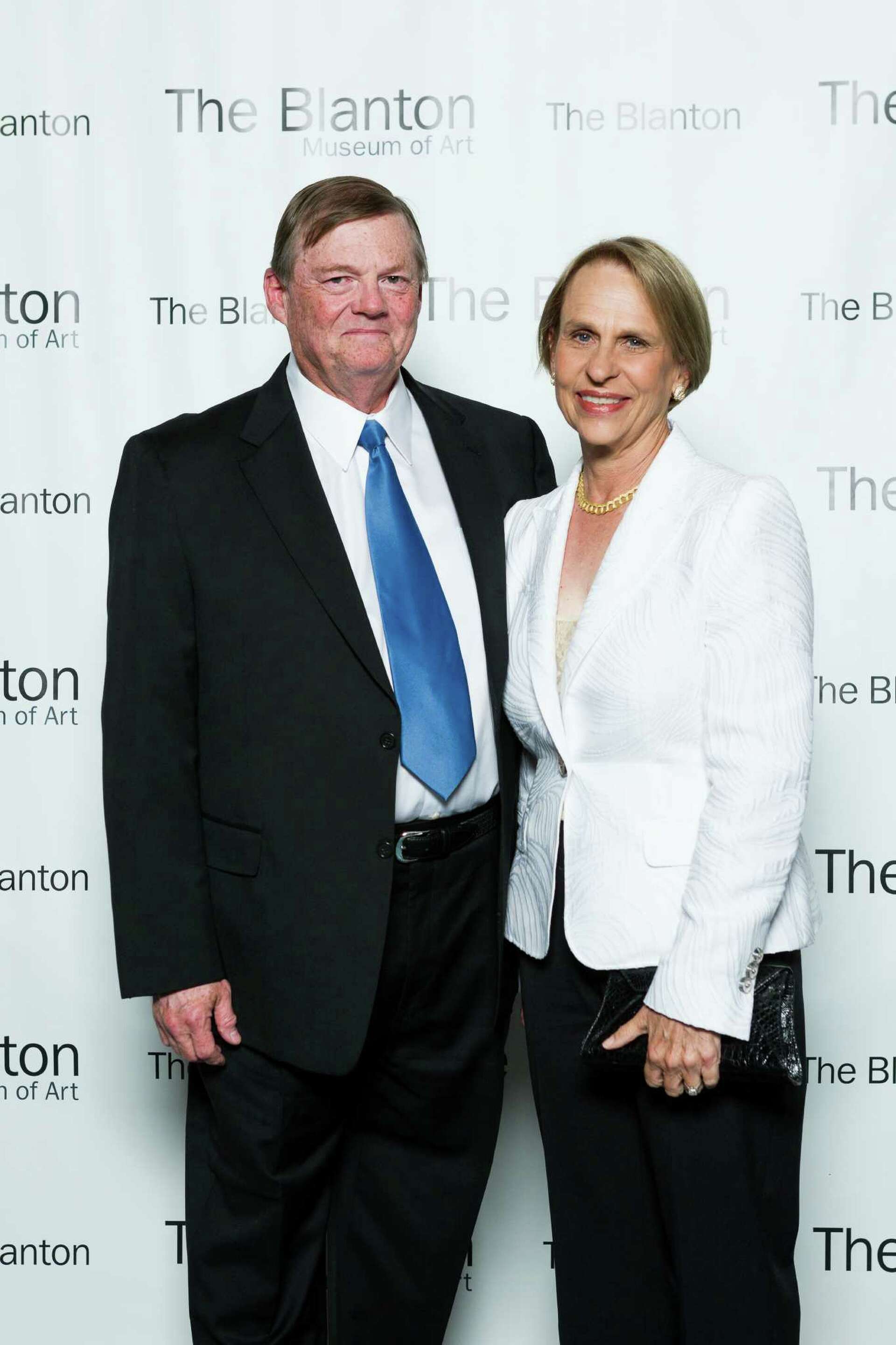 Blanton Museum celebrates golden-year gala