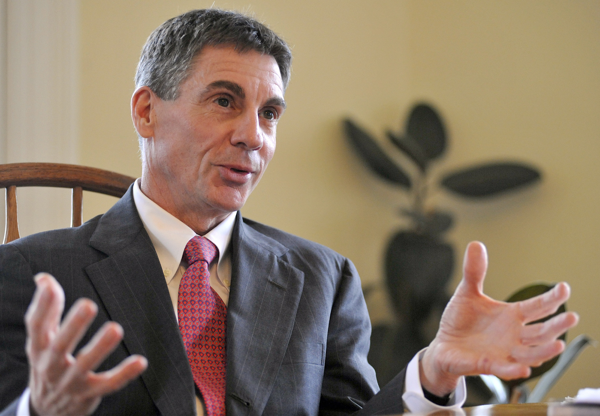 Police: Accused former Vt. college president commits suicide