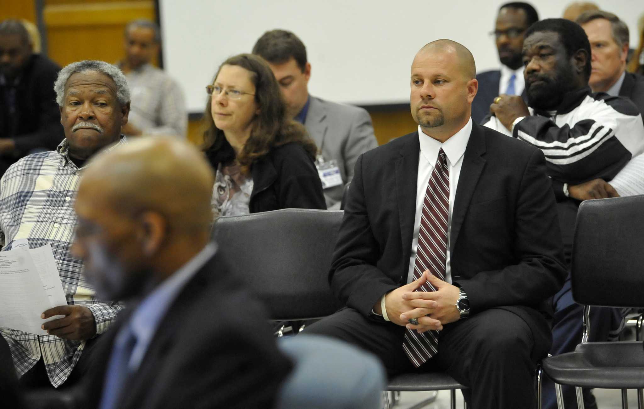 Foreman named new Central football coach