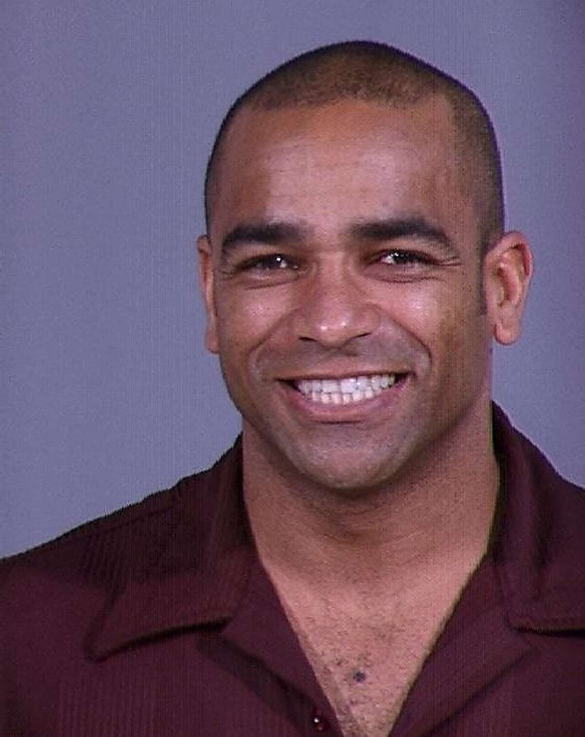 Cop with a wedding date nabs BART suspect